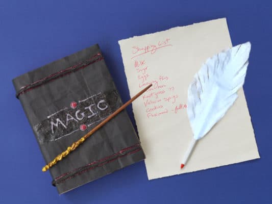 Craft a No Mess "Feather" Quill Pen for Kids - stlMotherhood