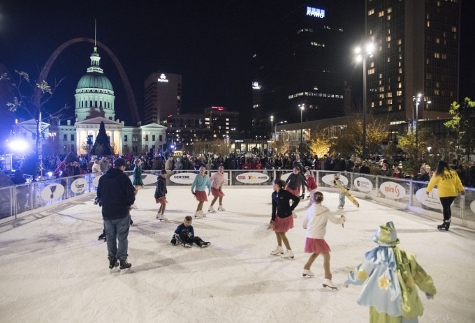 Awesome Outdoor Ice Skating Rinks in St. Louis - stlMotherhood
