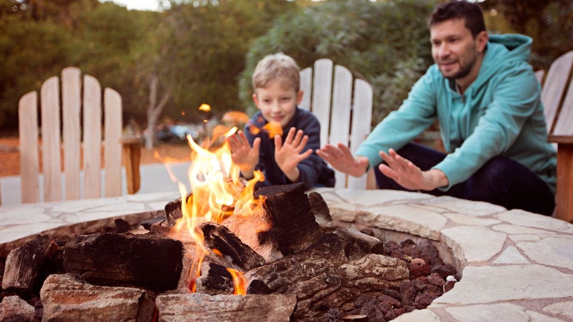 Keeping Your Kids Safe Around the Fire Pit - stlMotherhood